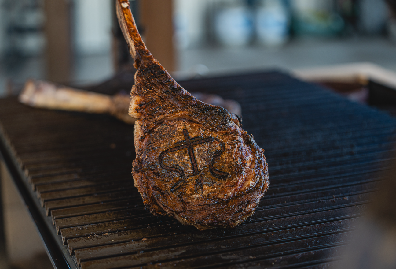 Reverse-Seared Japanese Wagyu Tomahawk Steak from Santos Patronos – The McLemore Boys